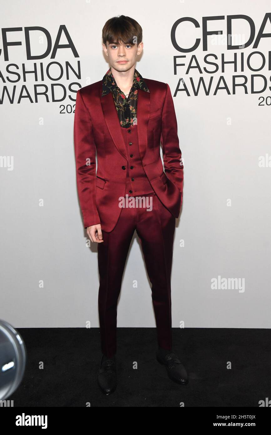 New York, NY, USA. 10th Nov, 2021. Anthony Reeves at the 2021 CFDA ...