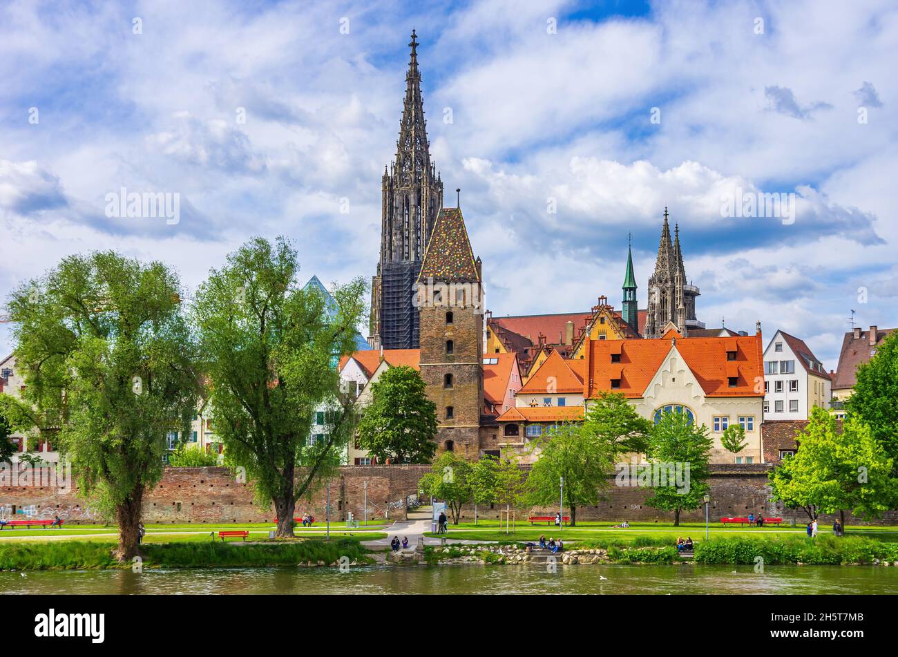 Ulm, Baden-Württemberg, Germany: The historic houses of the Fishermen's ...