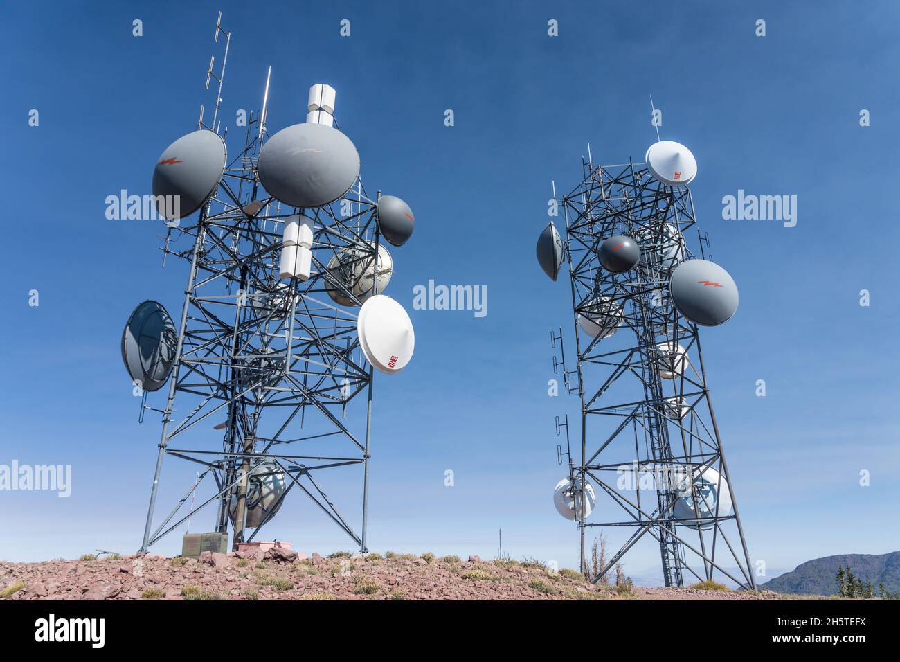 Telecommunications towers hi hi-res stock photography and images - Alamy