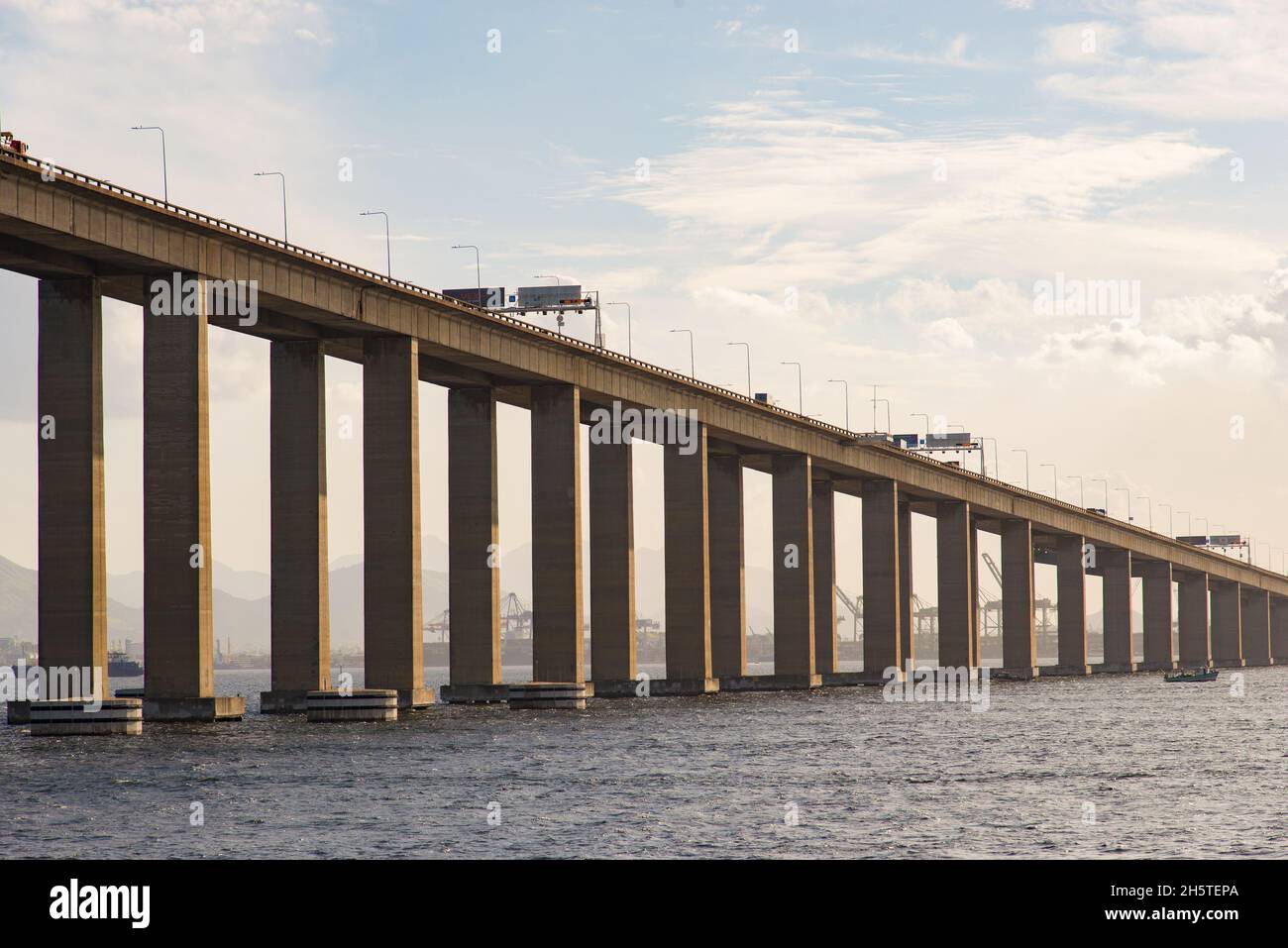 Rio - Niteroi Bridge Crossing the Guanabara Bay and Connecting Rio de ...