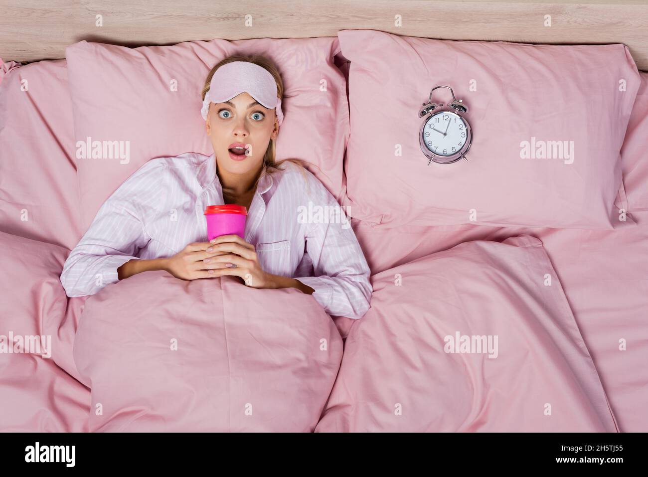 Woman cup clock hi-res stock photography and images - Alamy