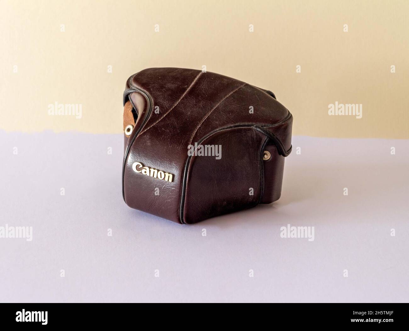 Canon Camera case that covers the camera Stock Photo - Alamy