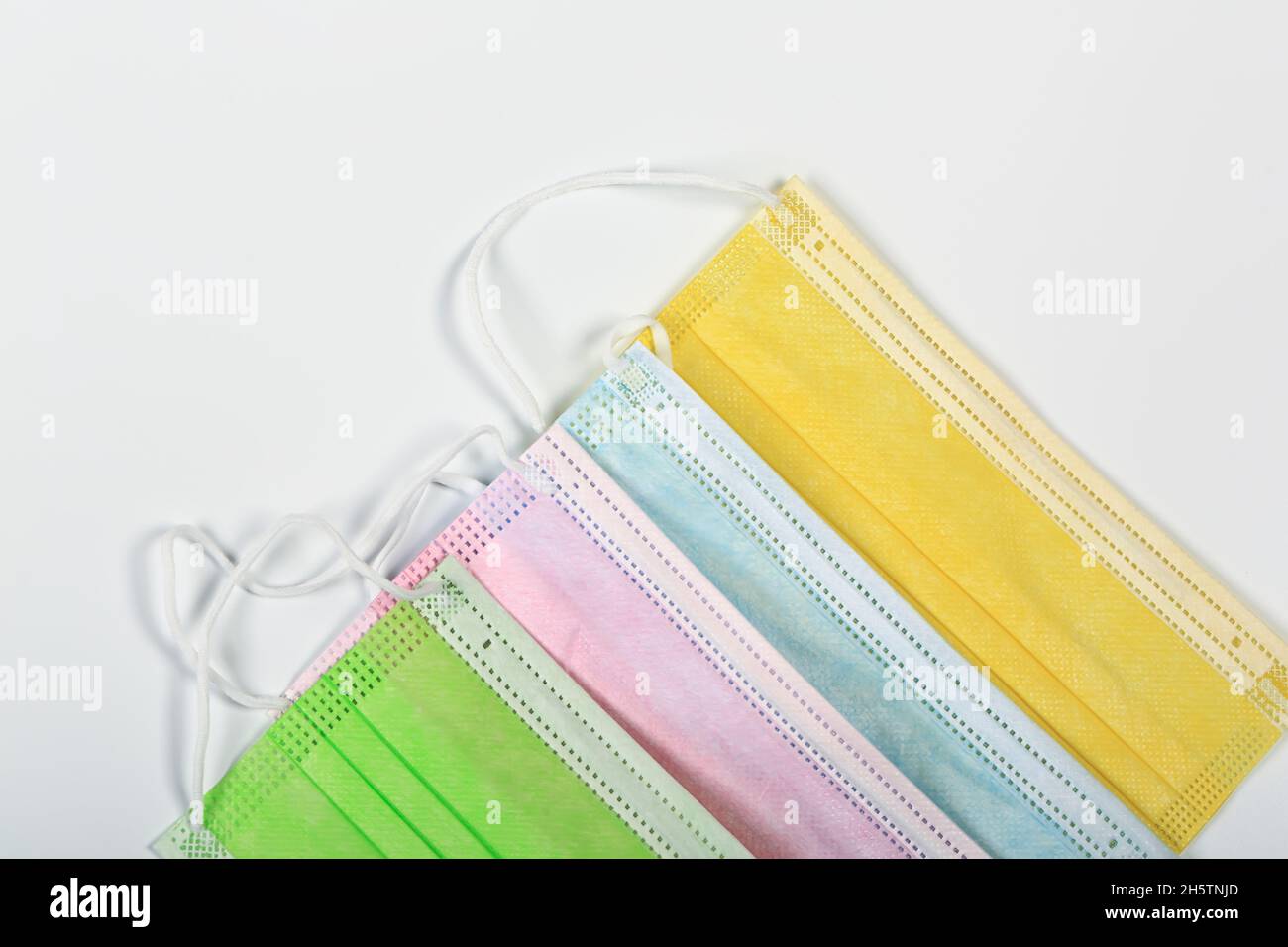 Set surgical sterile masks hi-res stock photography and images - Alamy