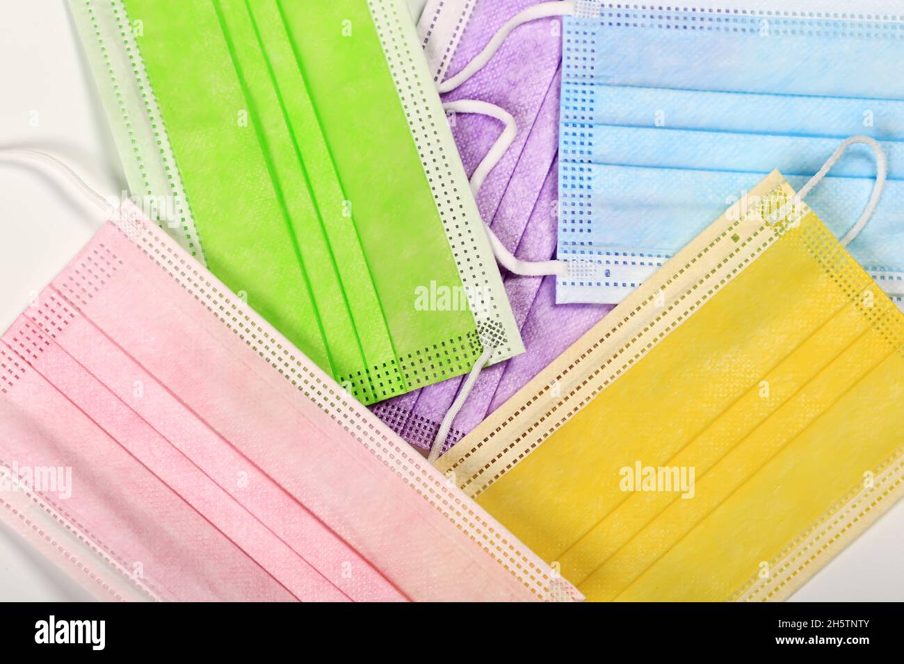 Set surgical sterile masks hi-res stock photography and images - Alamy