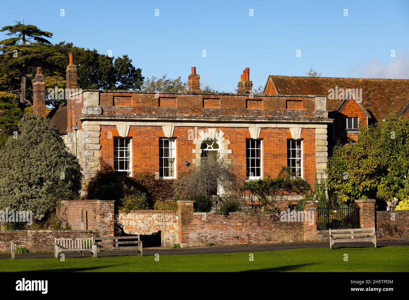 Salisbury square hi-res stock photography and images - Alamy