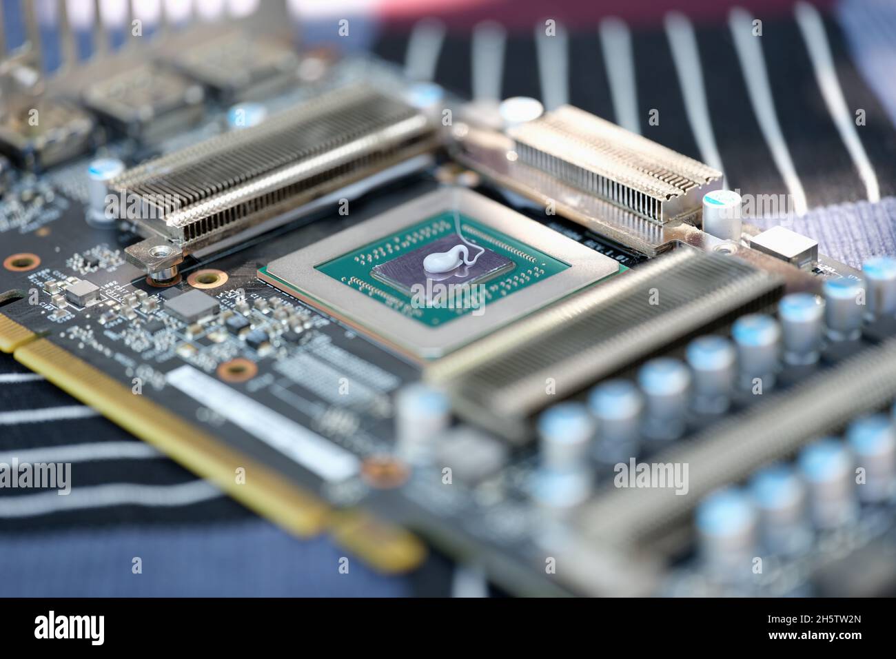 Cpu microchip processor with thermal paste closeup Stock Photo - Alamy