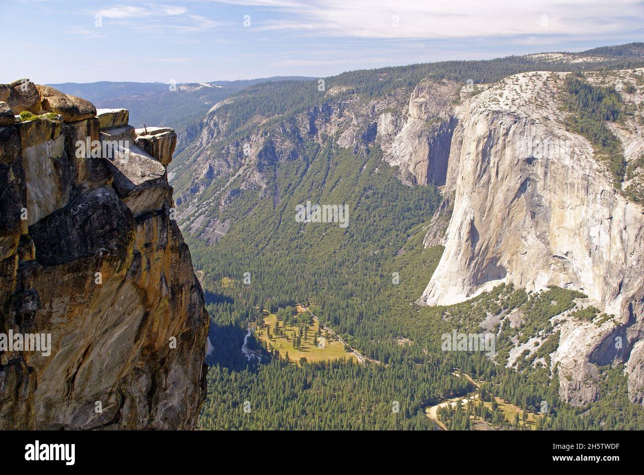 Yosemite National Park: the view from Taft Point towards El Capitan ...