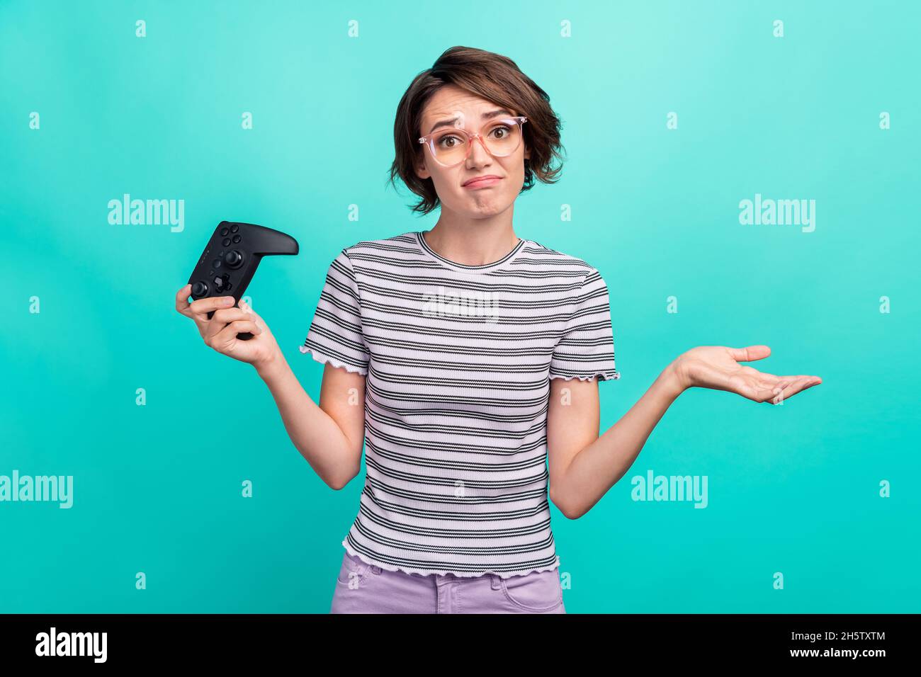 Photo of young girl unhappy upset shrug shoulders lose game competition ...