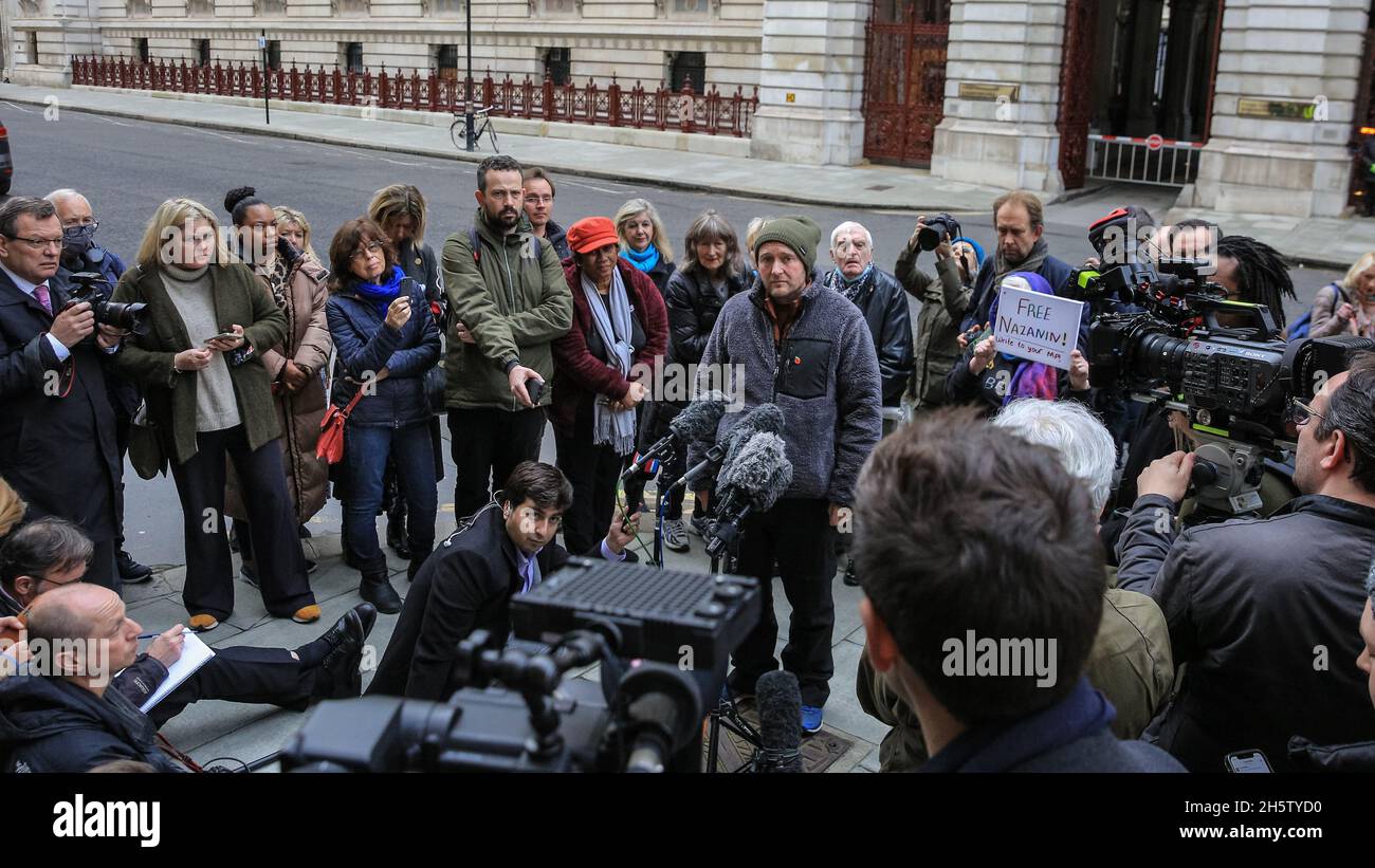 James cleverly team hi-res stock photography and images - Alamy