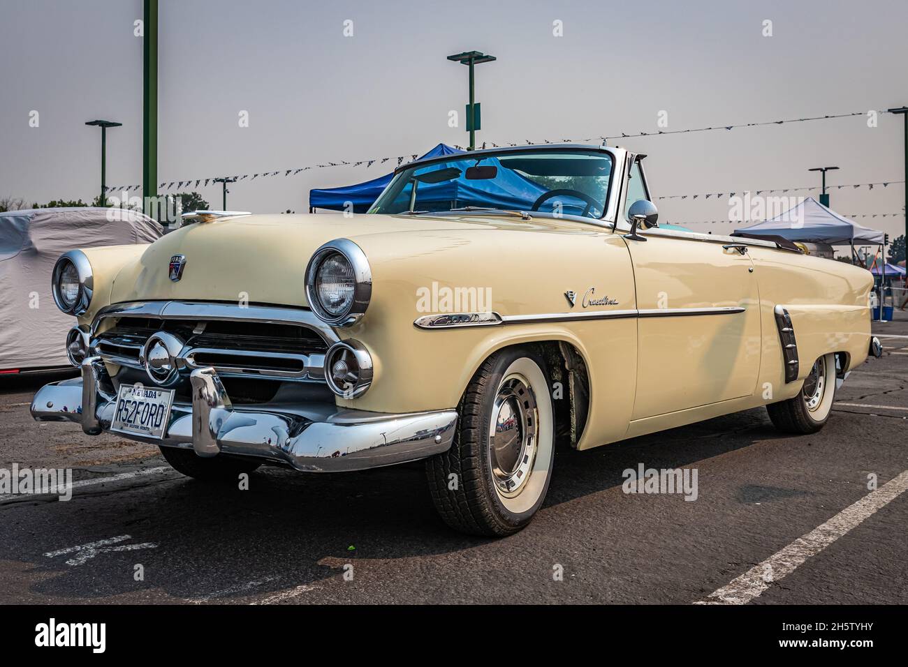 Reno, NV - August 6, 2021: 1952 Ford Crestline Sunliner Convertible at ...