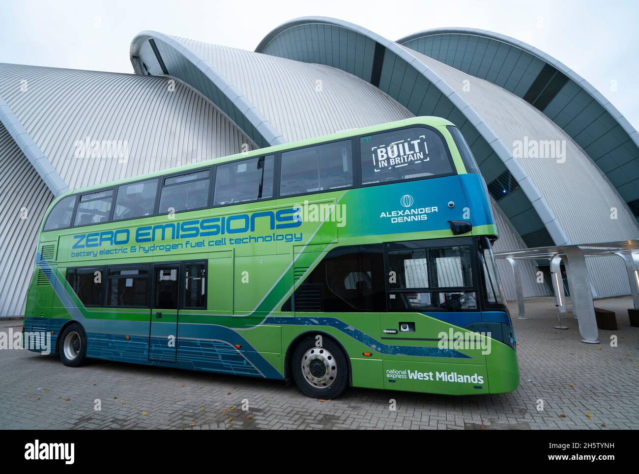 Fuel cell electric bus hi-res stock photography and images - Alamy