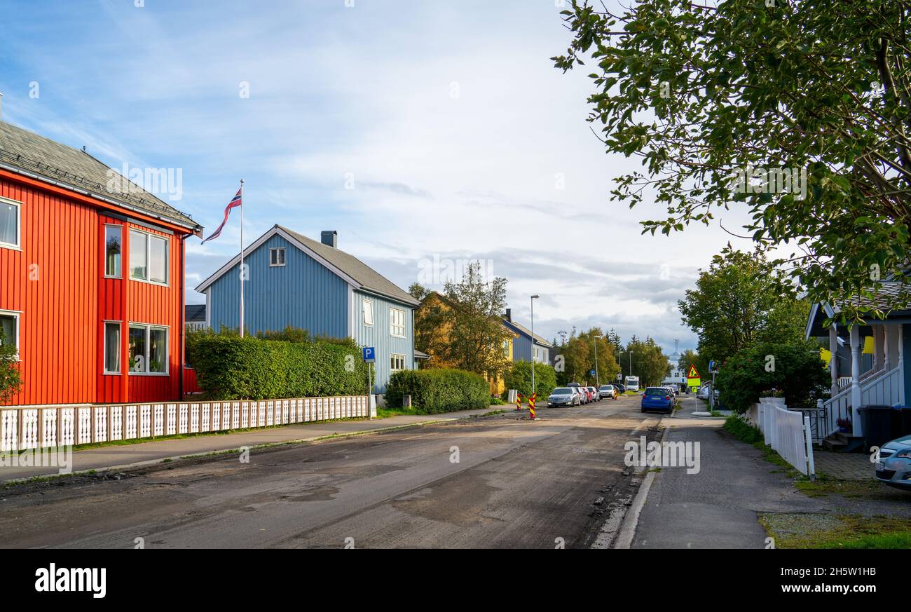 Backstreet road hi-res stock photography and images - Alamy