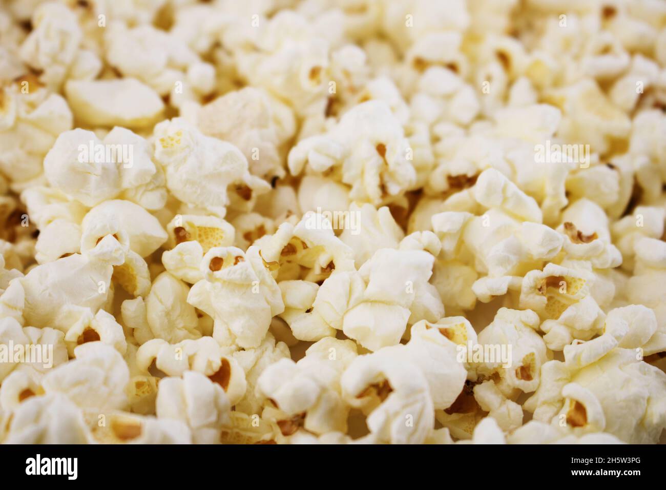 Fresh popcorn background. Popcorn texture. Corn snacks close up Stock ...