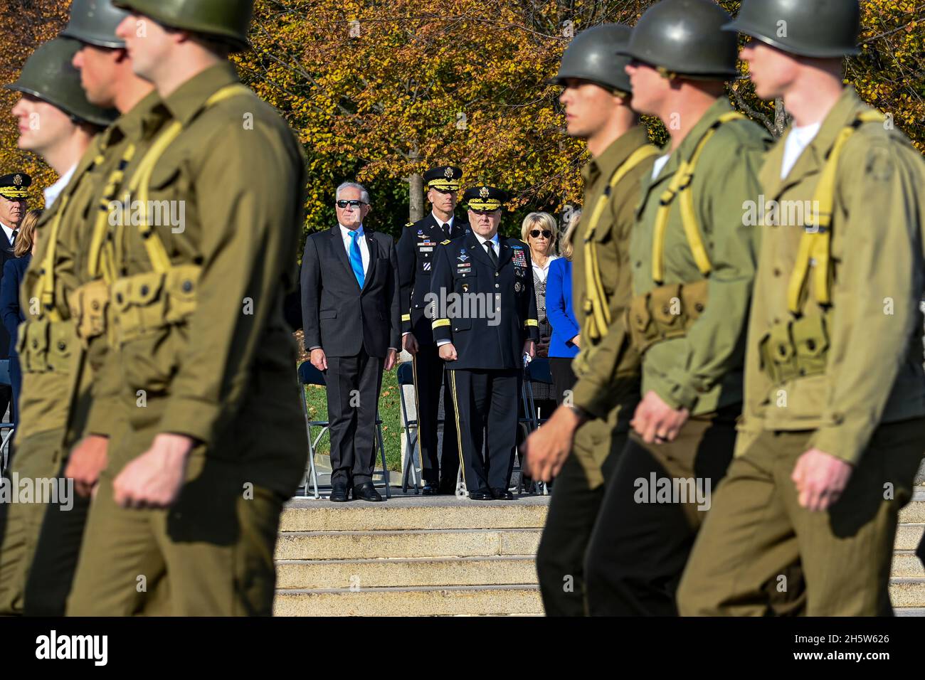 Arlington, USA. 11th Nov, 2021. A full honors procession honoring the ...