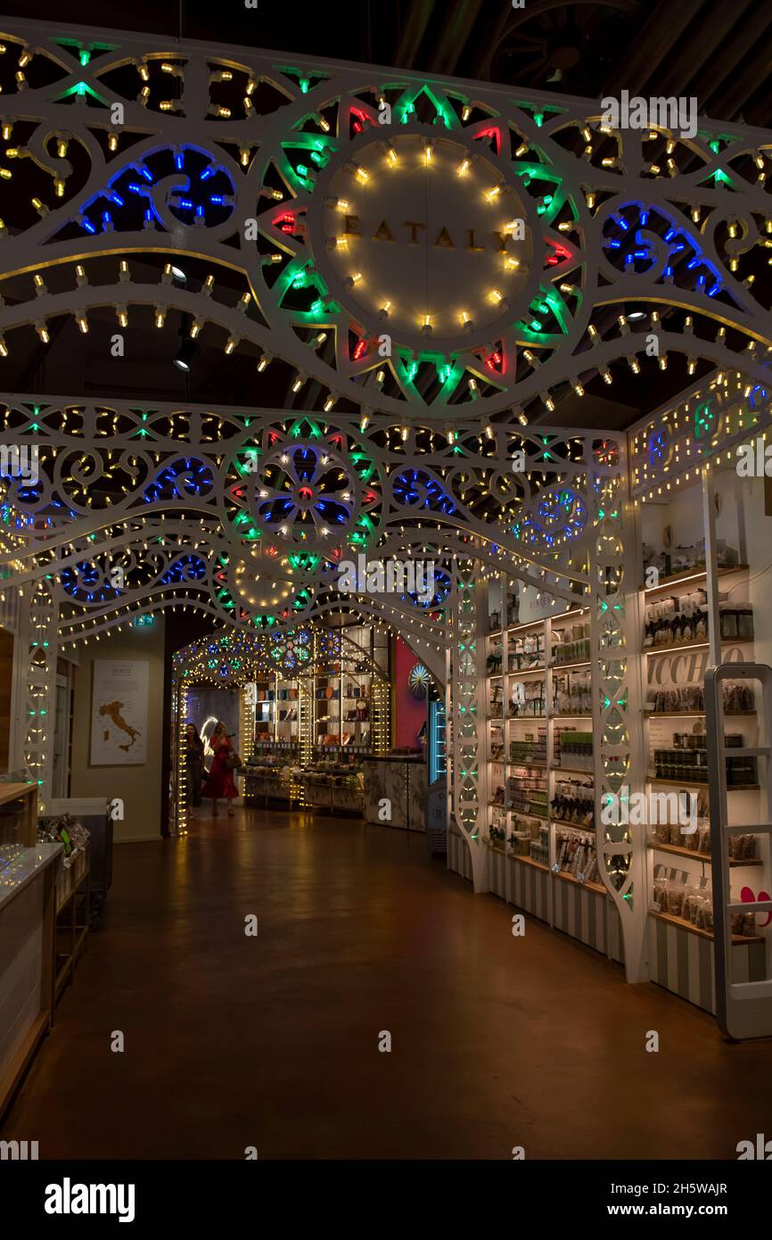 La via del dolce in Eataly in London, an Italian food hall near ...