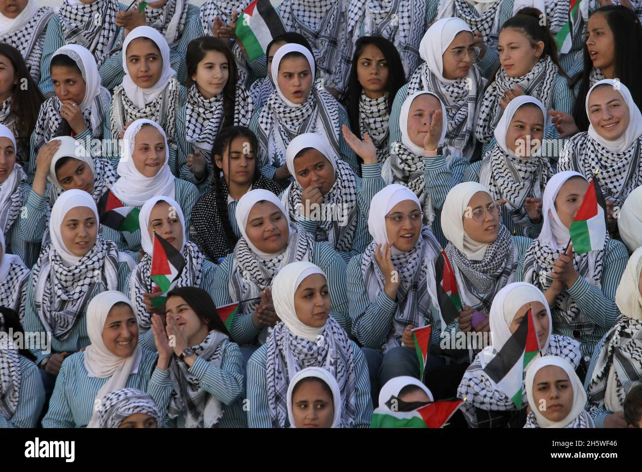 Palestinian students attend the seventeenth anniversary of the death of ...