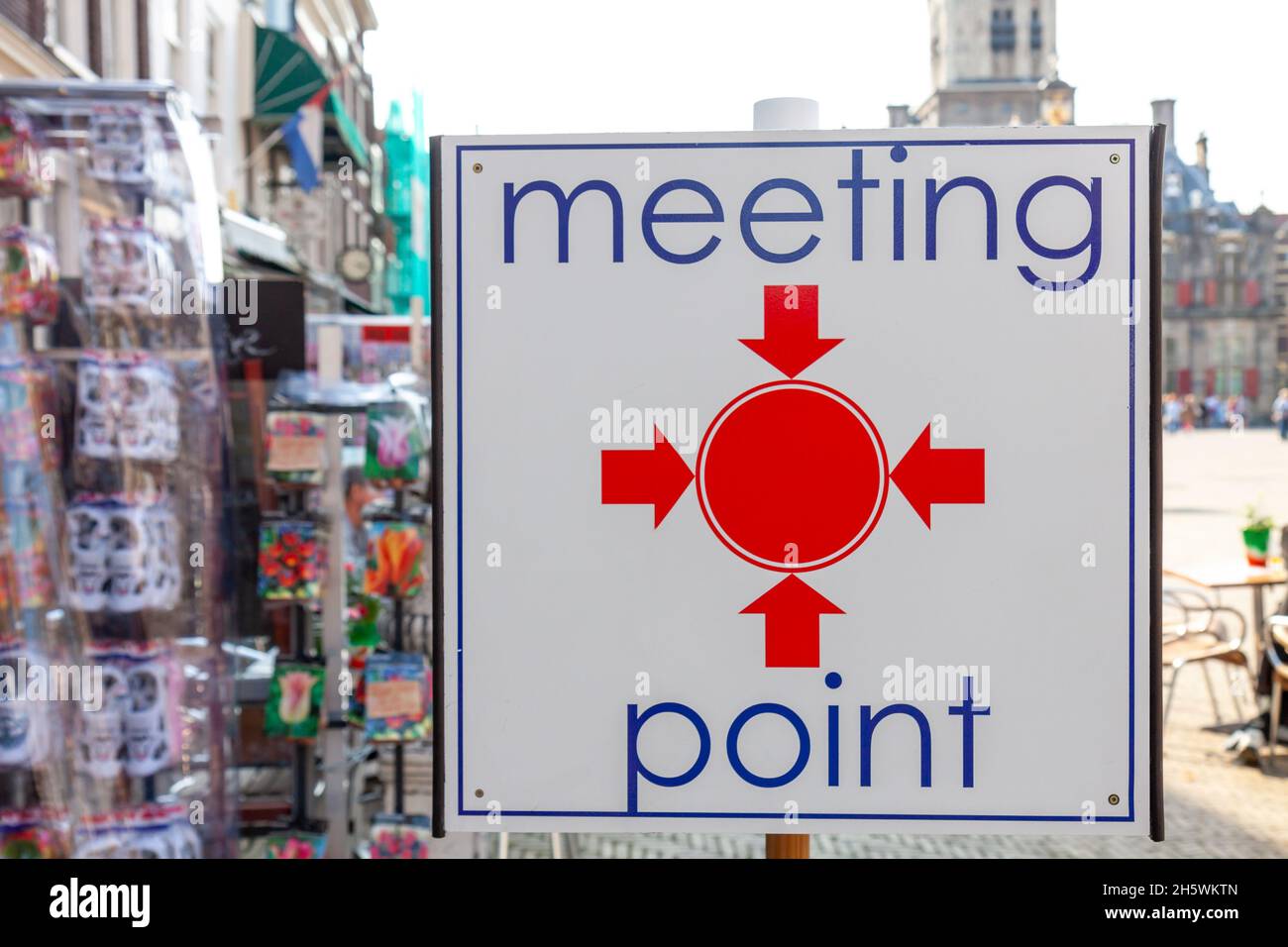 Boa signage with "meeting point" text along the street Stock Photo - Alamy