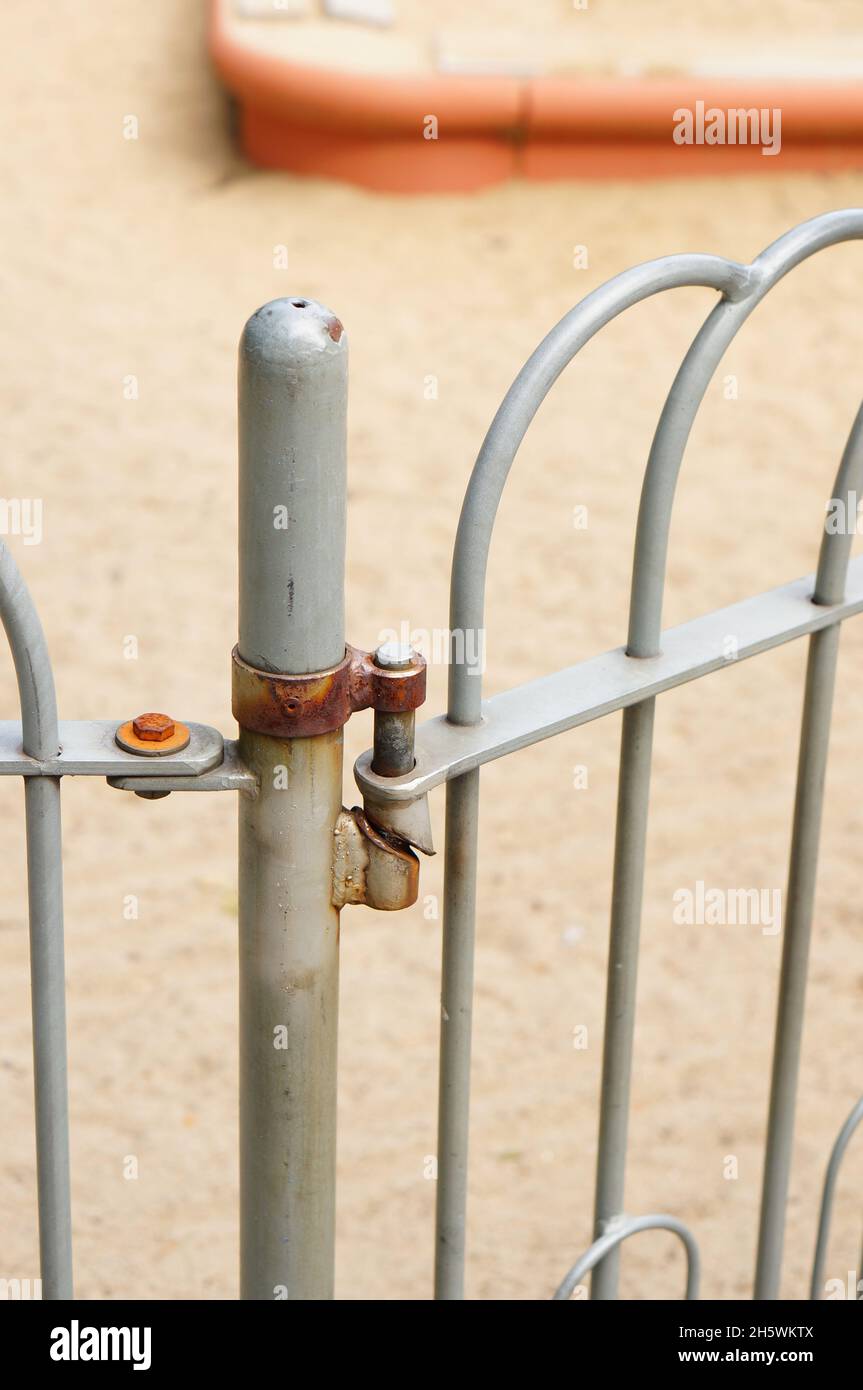 Corner gate hi-res stock photography and images - Alamy