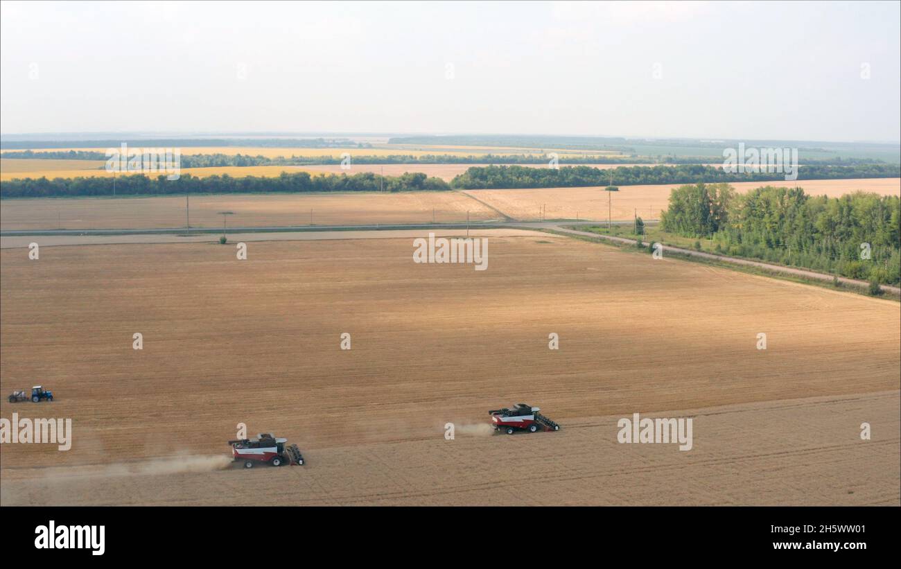 Raised field farming aerial hi-res stock photography and images - Alamy