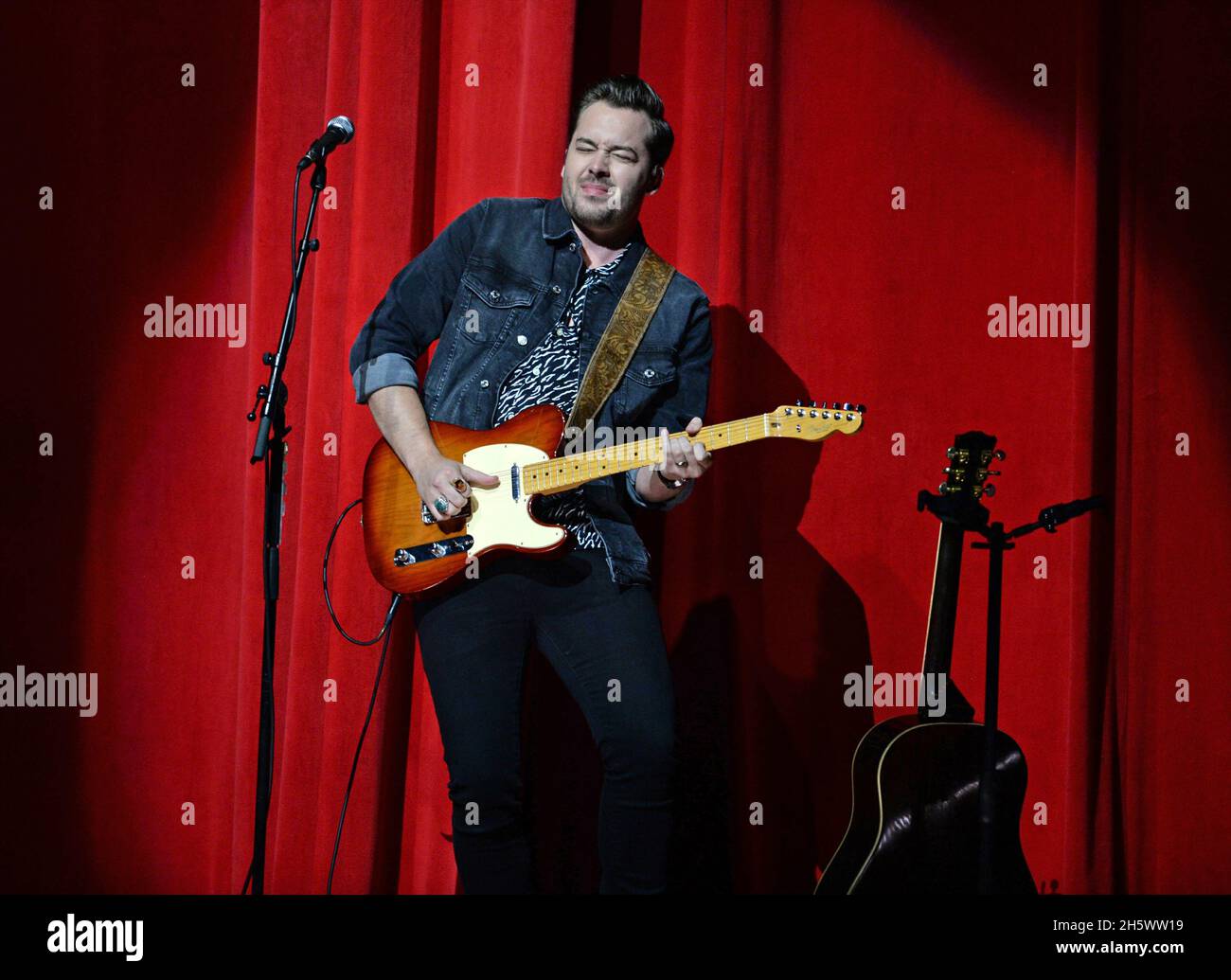 Hollywood - FL - 20211024 Alex Hall performs at Hard Rock Live held at ...