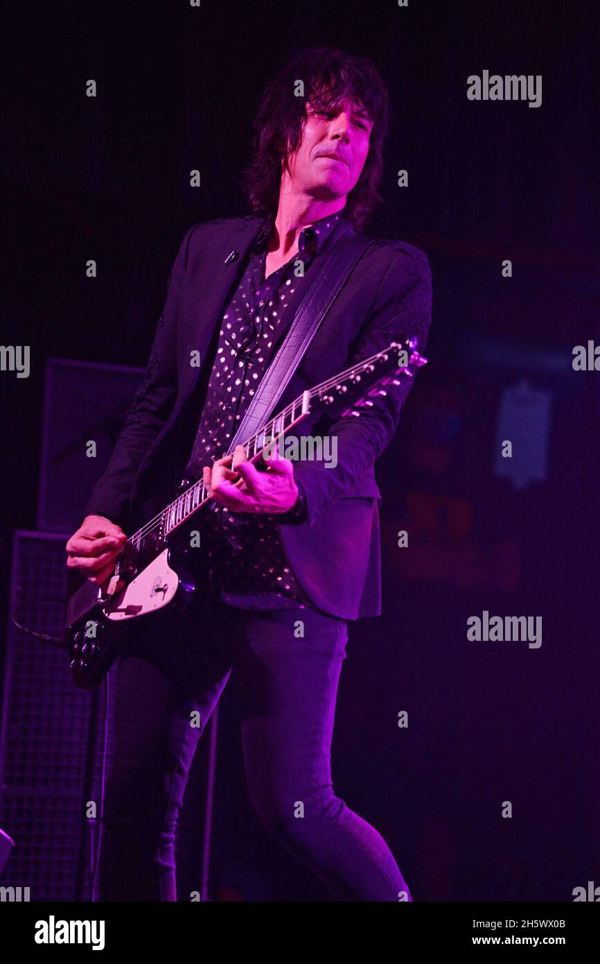 The psychedelic furs hi-res stock photography and images - Alamy