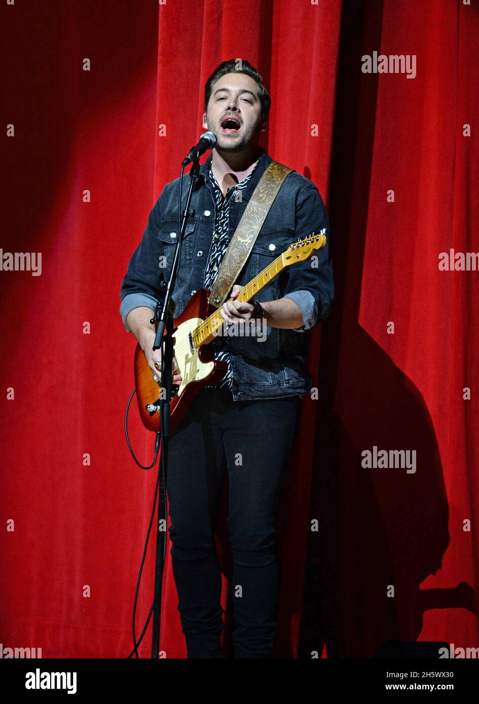 Hollywood - FL - 20211024 Alex Hall performs at Hard Rock Live held at ...