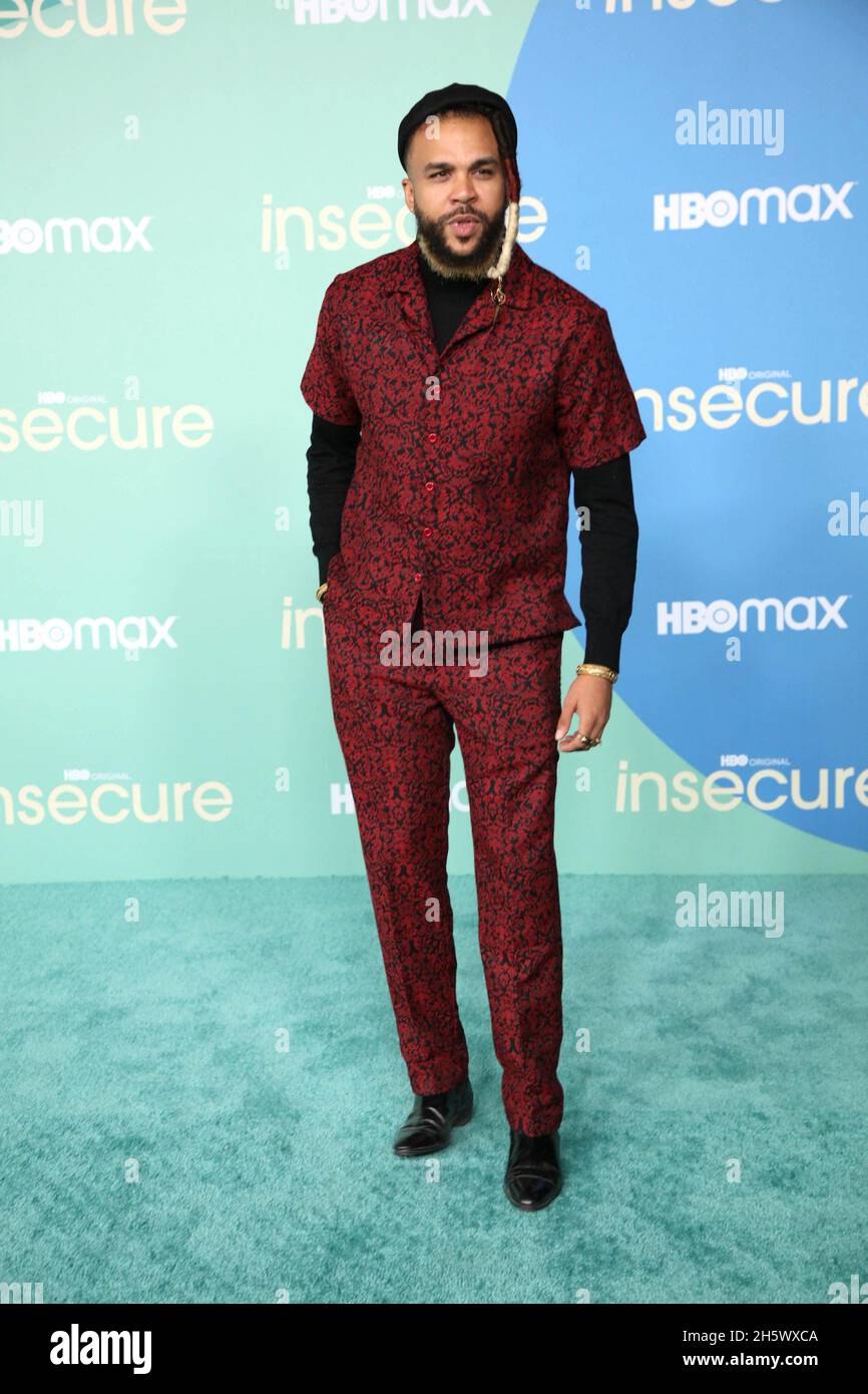 Los Angeles - CA - 20211021 The castcrew and guests attend the premiere ...