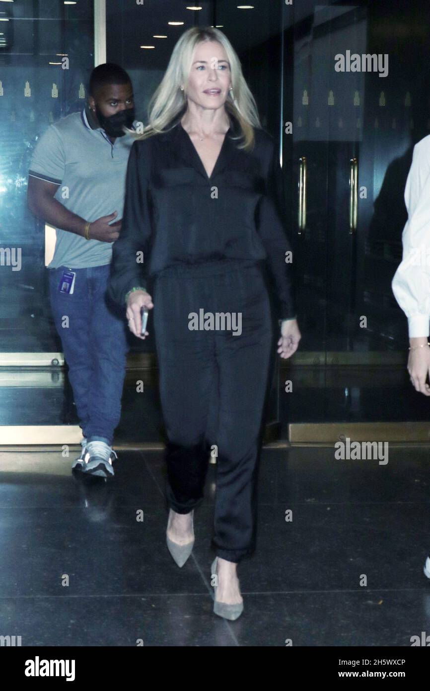New York - NY - 20211011-Chelsea Handler Leaving the Today Show Studios ...