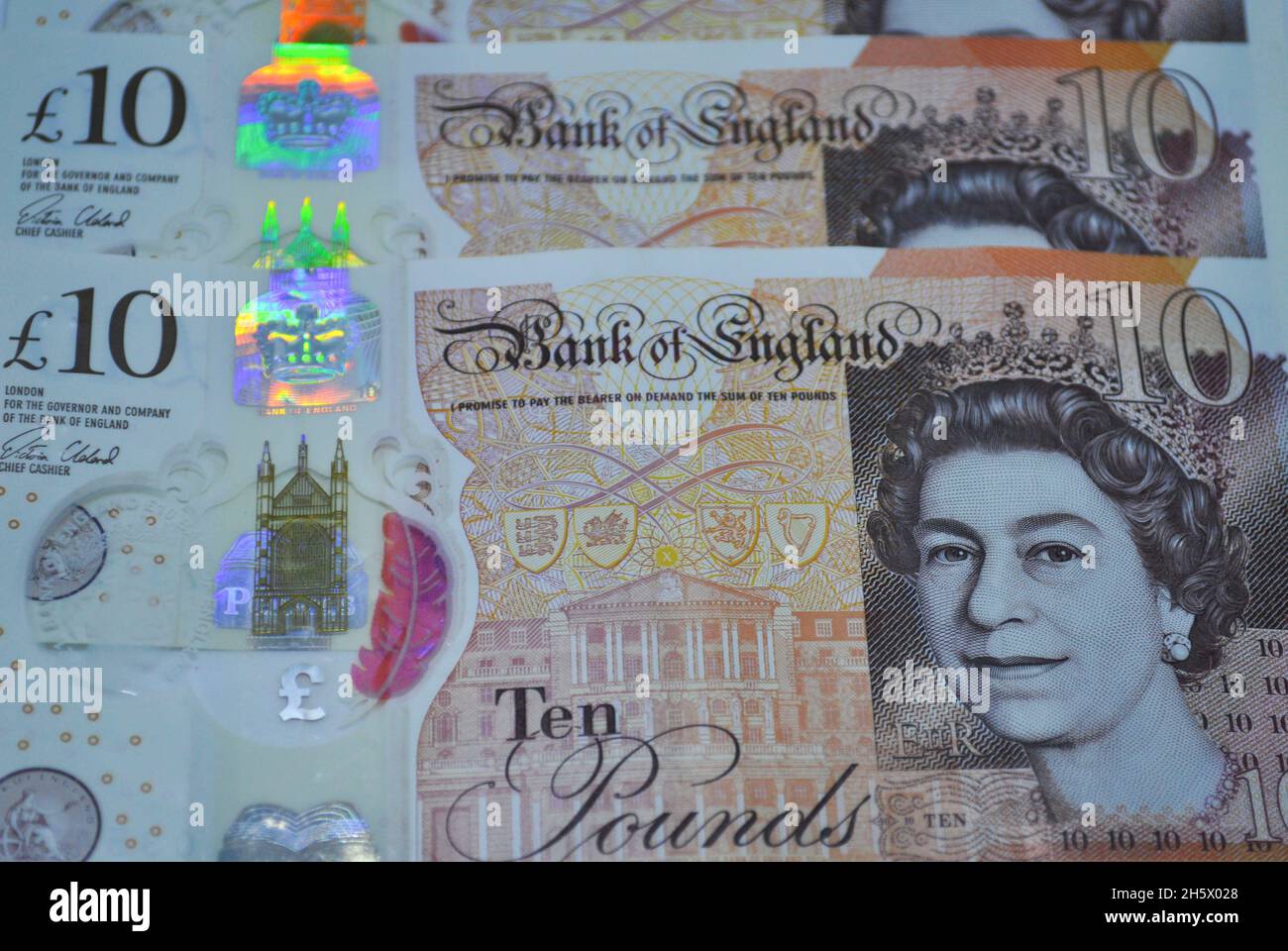 10 ten pounds sterling note hi-res stock photography and images - Alamy