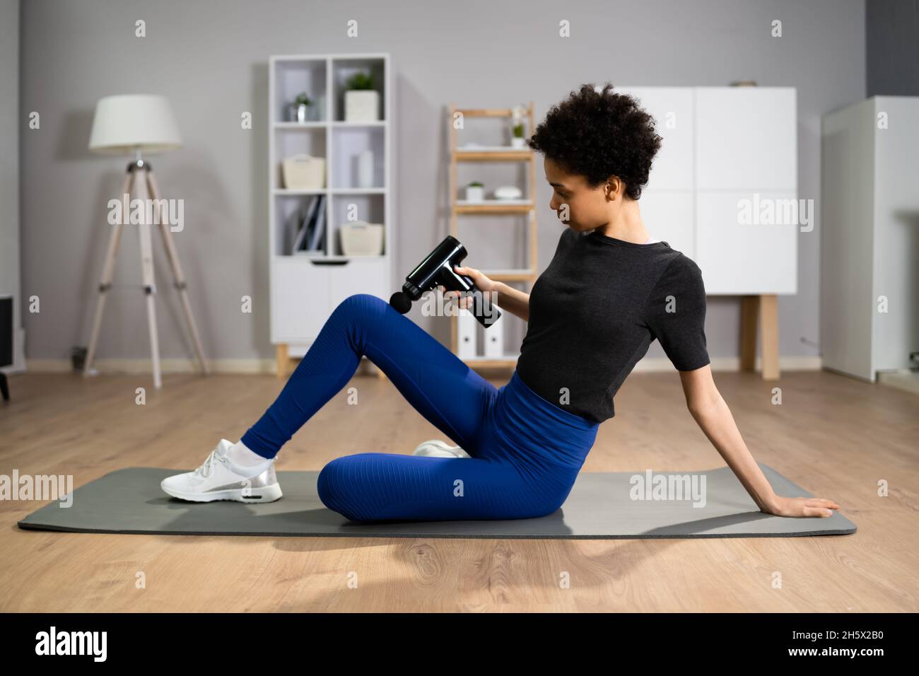 Rehab machines hi-res stock photography and images - Alamy