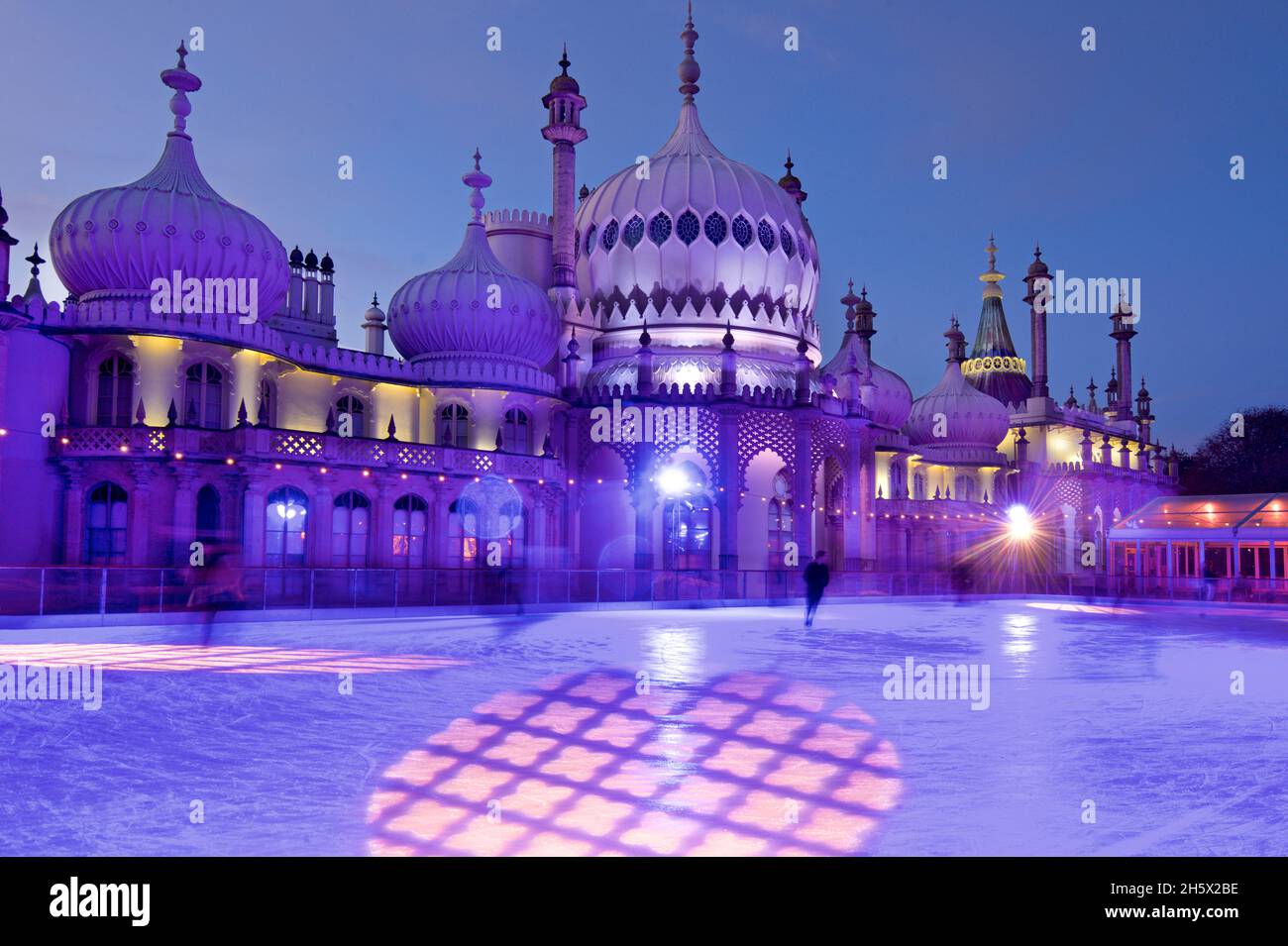The royal pavillion ice rink in brighton hi-res stock photography and ...