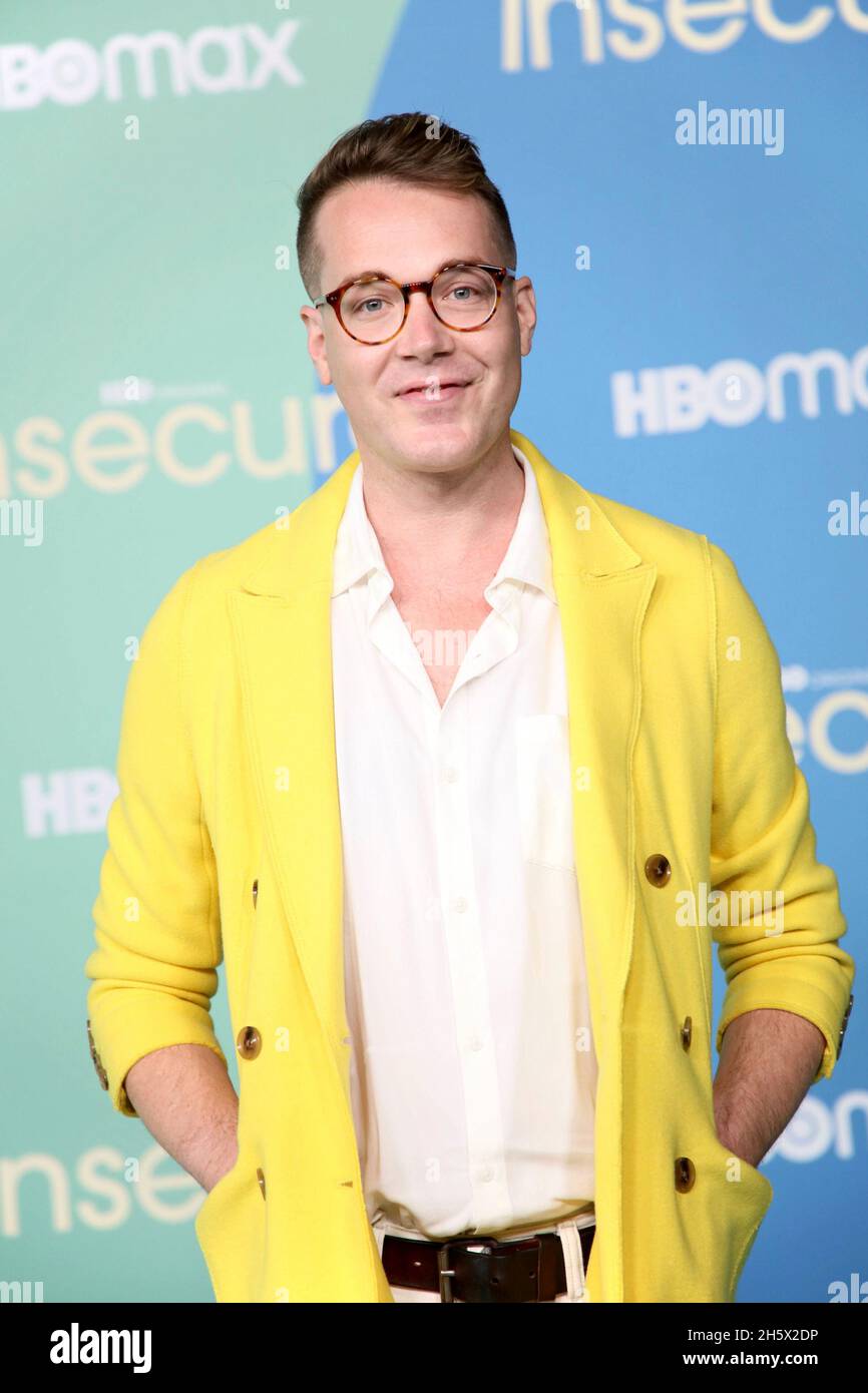 Los Angeles - CA - 20211021 The castcrew and guests attend the premiere ...