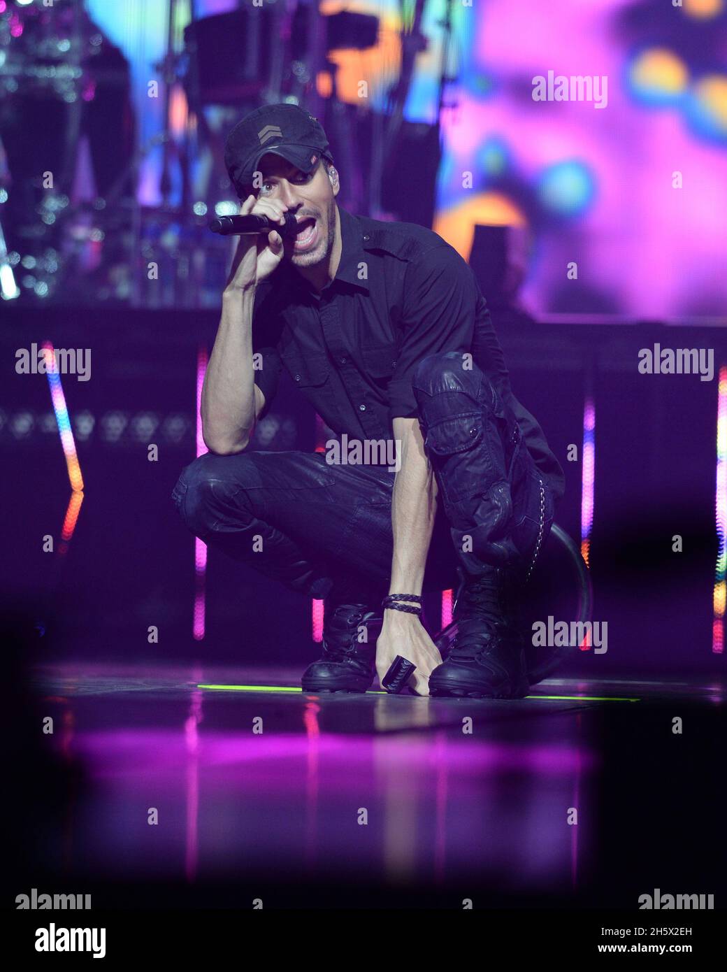 Enrique Iglesias Ricky Martin Announce Firstever Coheadlining Tour