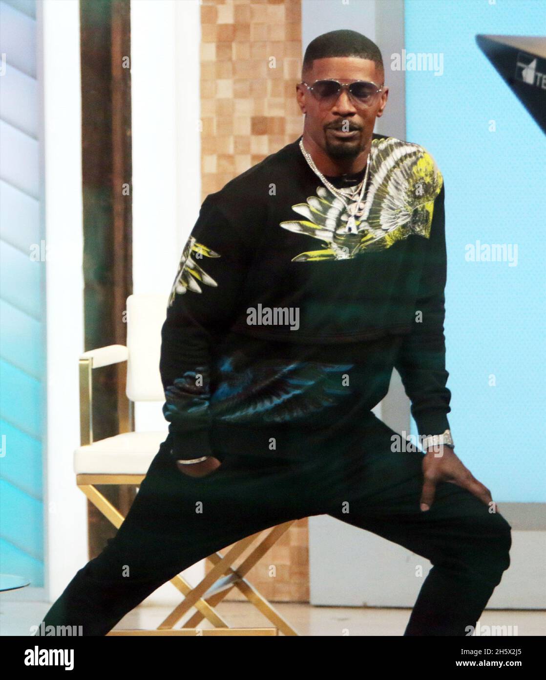 New York - NY - 20211018 Jamie Foxx appears on Good Morning America to ...