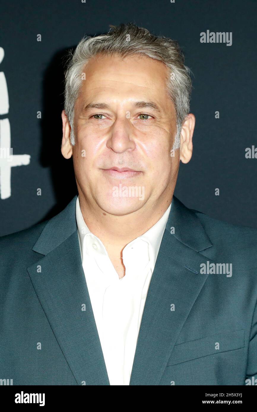 LOS ANGELES - NOV 10: Myron Kerstein at 2021 AFI Fest - Opening Night ...