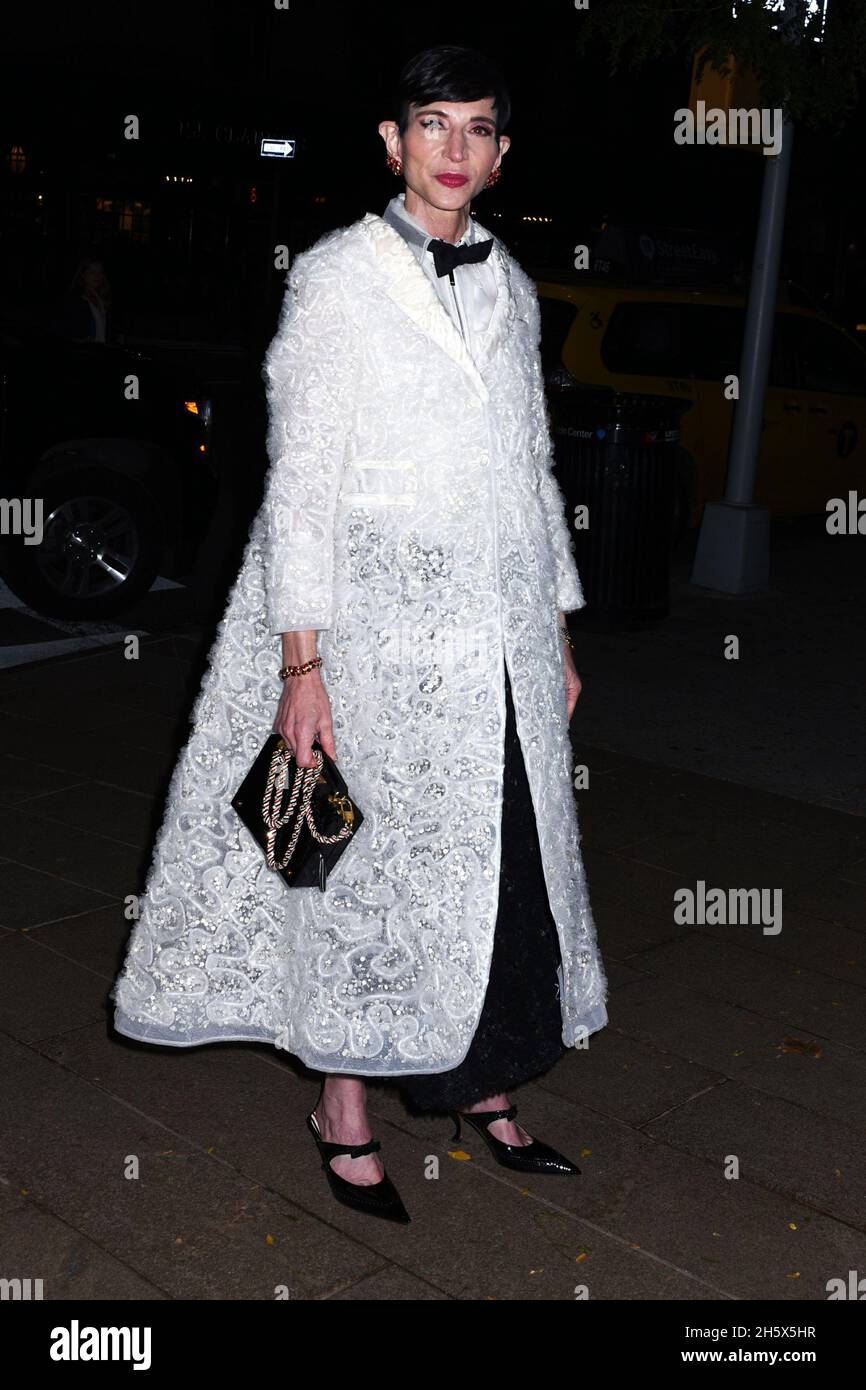 New York - NY - 20211026 - Celebrities arrive at the American Ballet ...