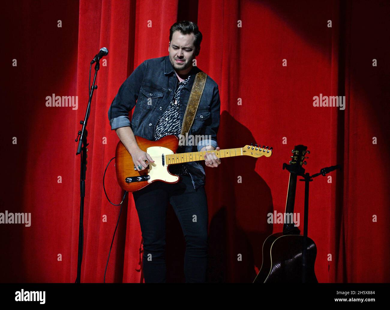 Hollywood - FL - 20211024 Alex Hall performs at Hard Rock Live held at ...