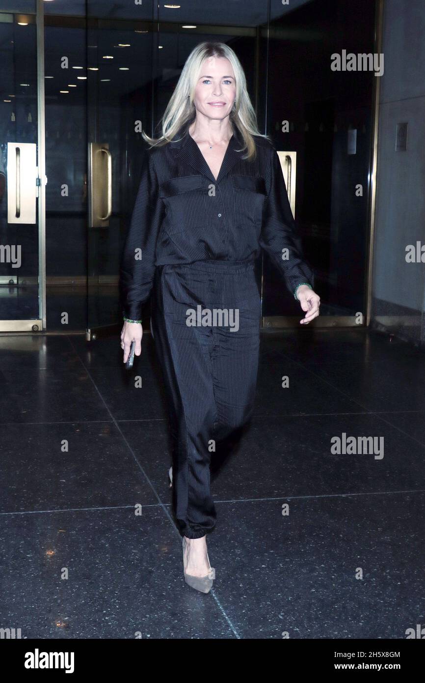 New York - NY - 20211011-Chelsea Handler Leaving the Today Show Studios ...