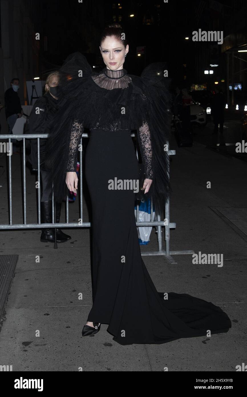 New York - NY - 20211028 - DKMS Gala-Outside Arrivals Cipriani Wall ...