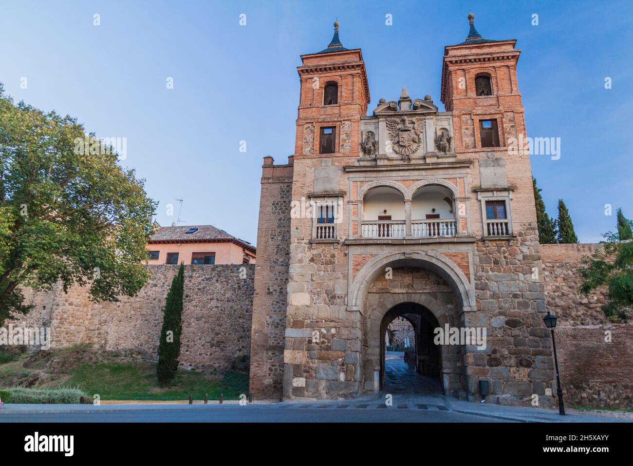 Sol gate hi-res stock photography and images - Alamy
