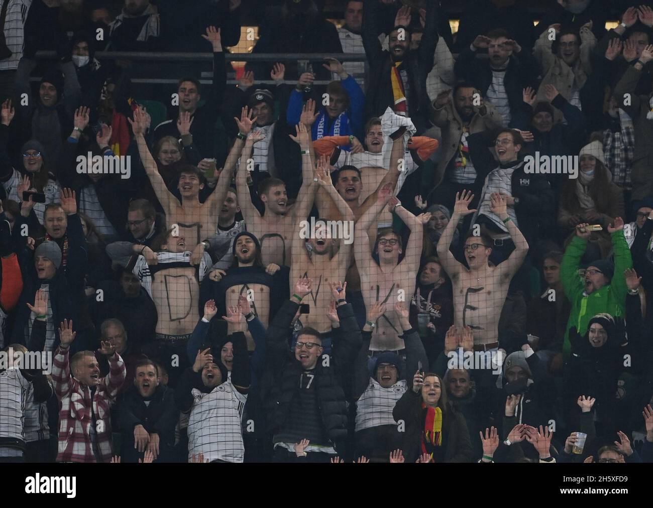 Fans chests hi-res stock photography and images - Alamy