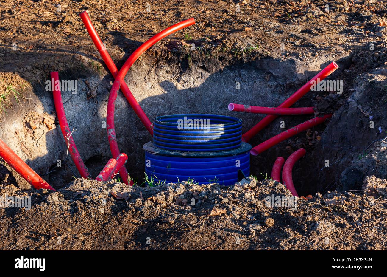 High voltage underground power cable hi-res stock photography and ...
