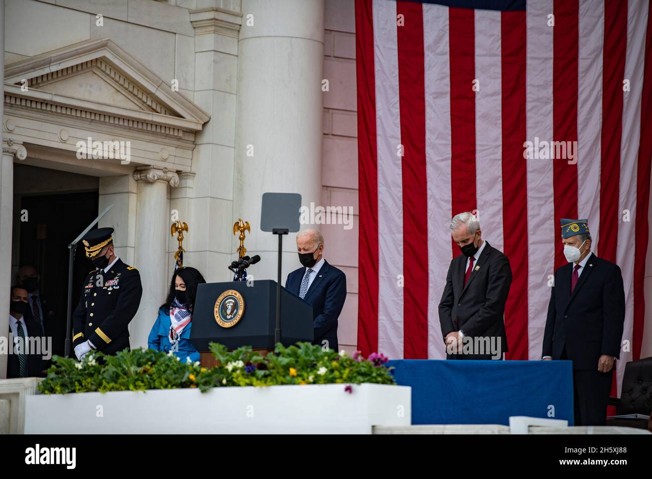 Arlington, USA. 11th Nov, 2021. Arlington, USA. 11 November, 2021. U.S ...