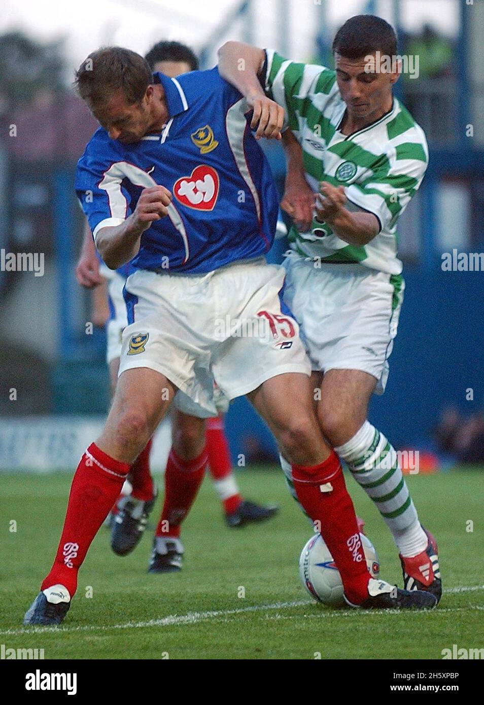 Simon lynch hi-res stock photography and images - Alamy