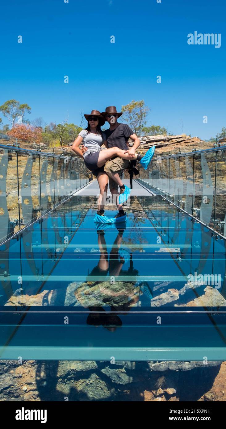 Savanna bridge hi-res stock photography and images - Alamy