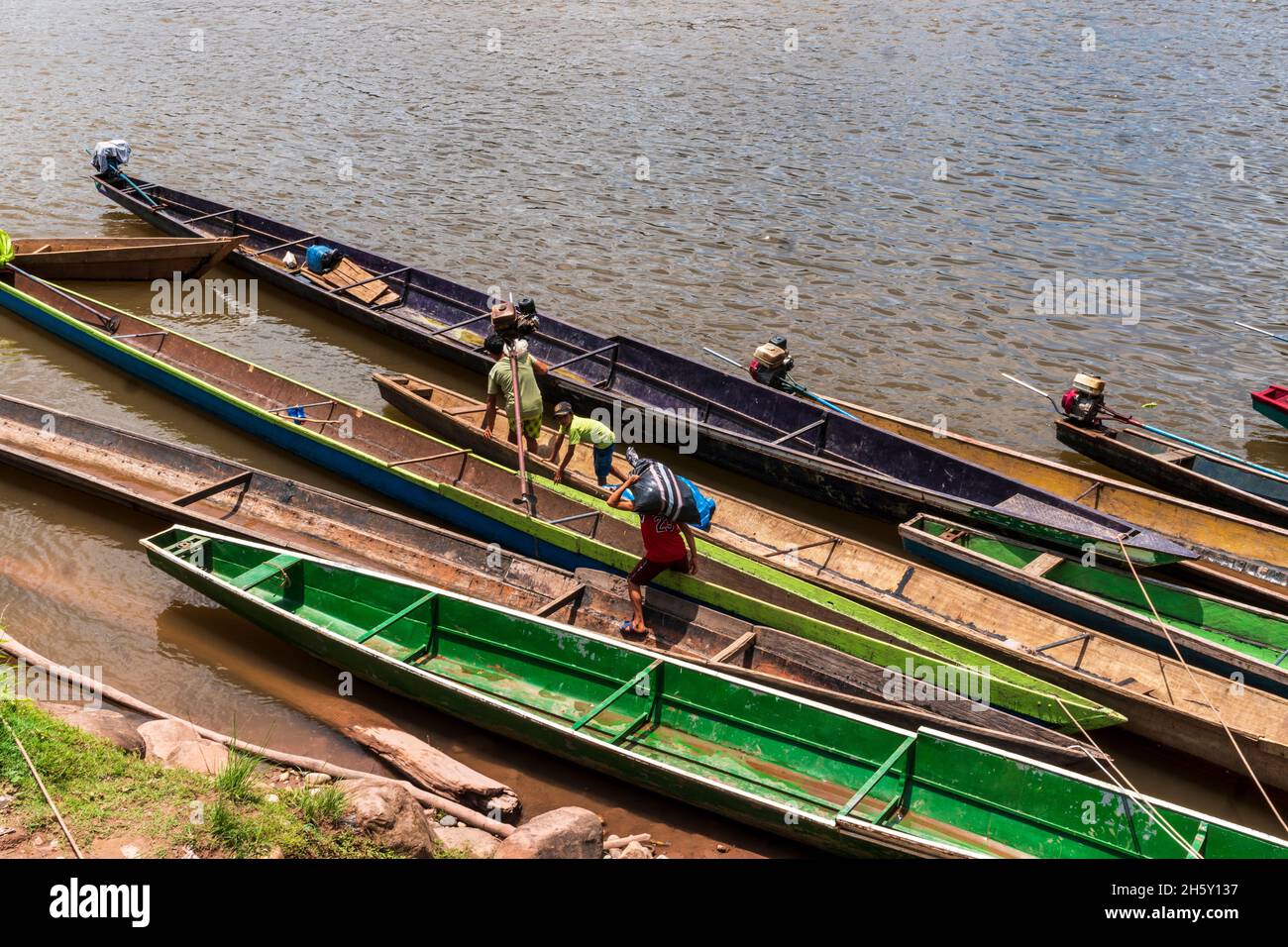 Ucayali perú hi-res stock photography and images - Alamy