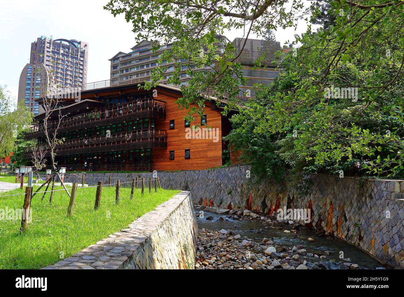Beitou library (Taipei Public Library Beitou Branch) in Taipei taiwan ...