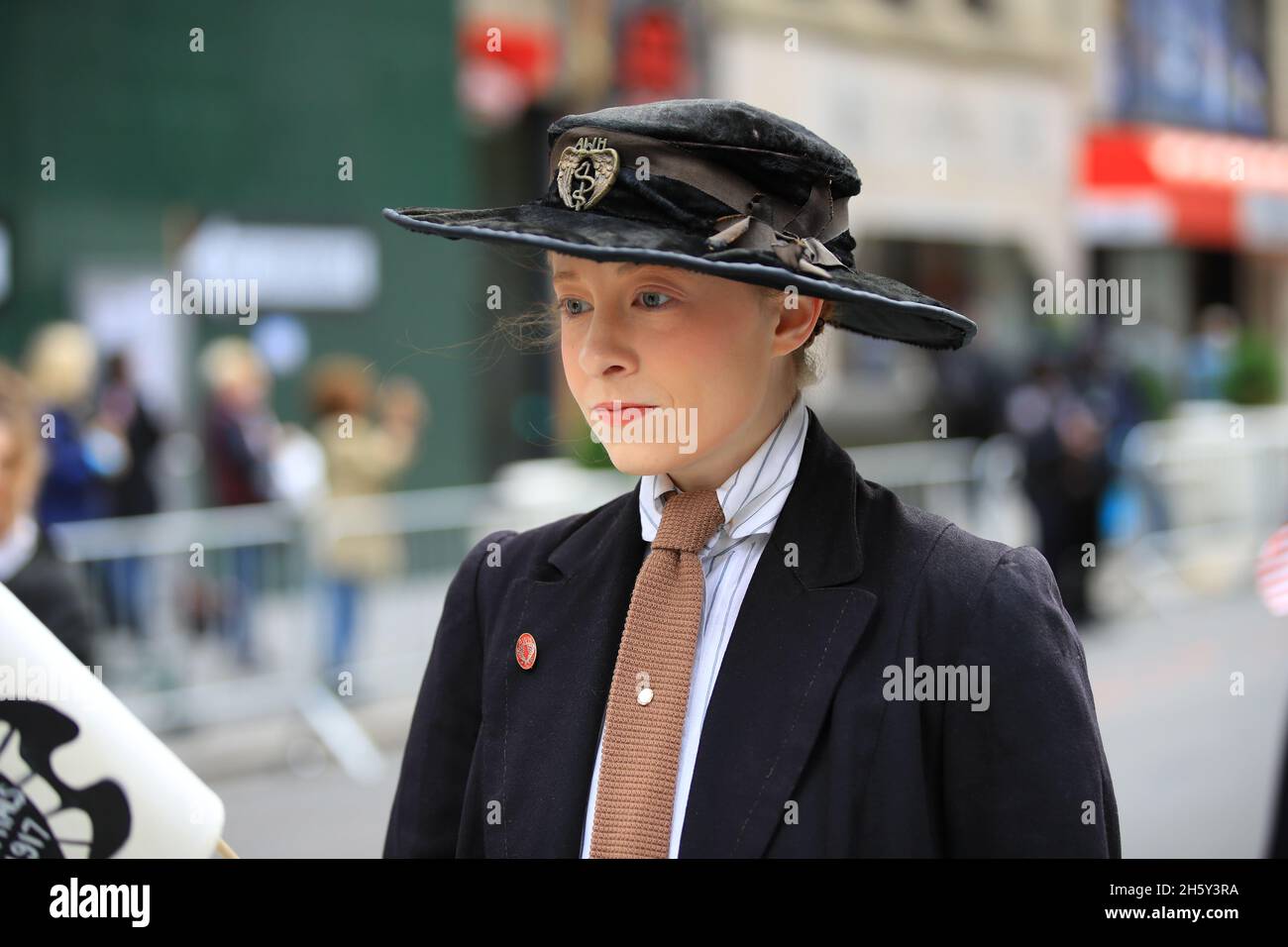 New York, N.Y/USA – 11th Nov. 2021: A historical reenactor dressed as ...