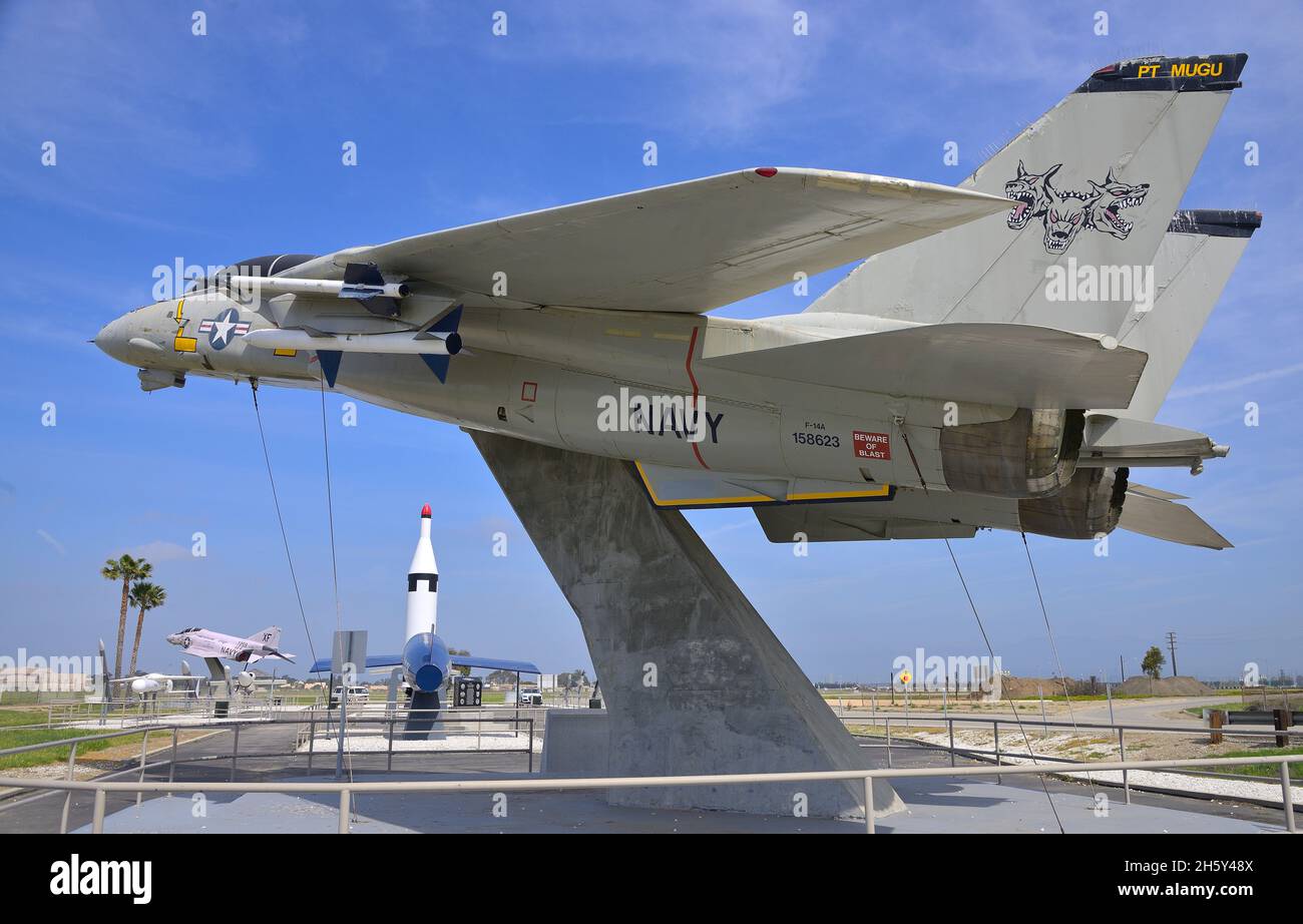 Test aircraft capabilities hi-res stock photography and images - Alamy
