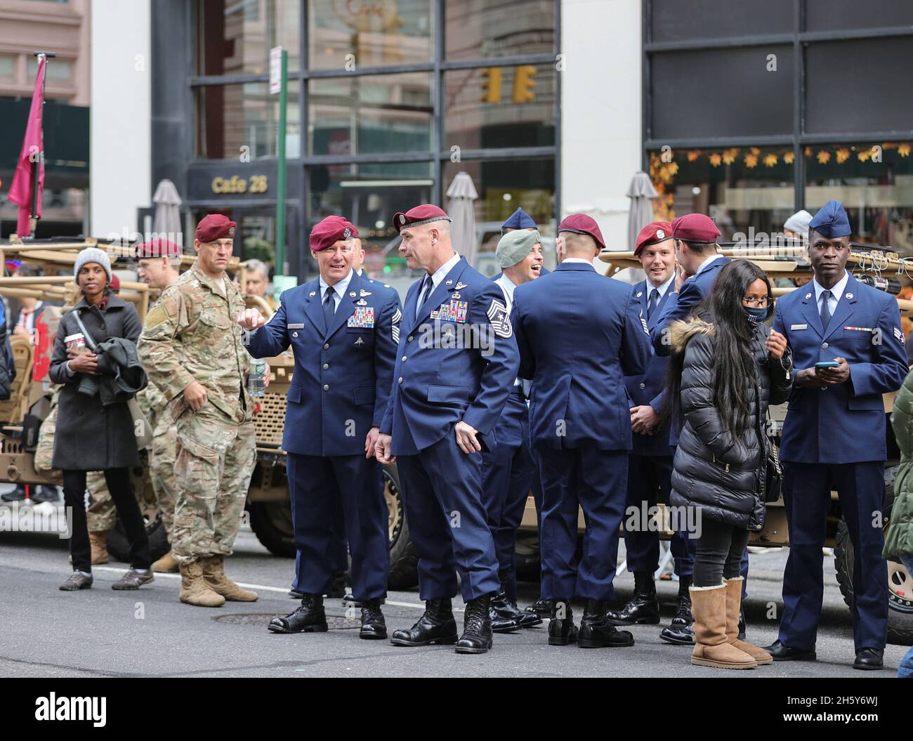 106th rescue wing hi-res stock photography and images - Alamy